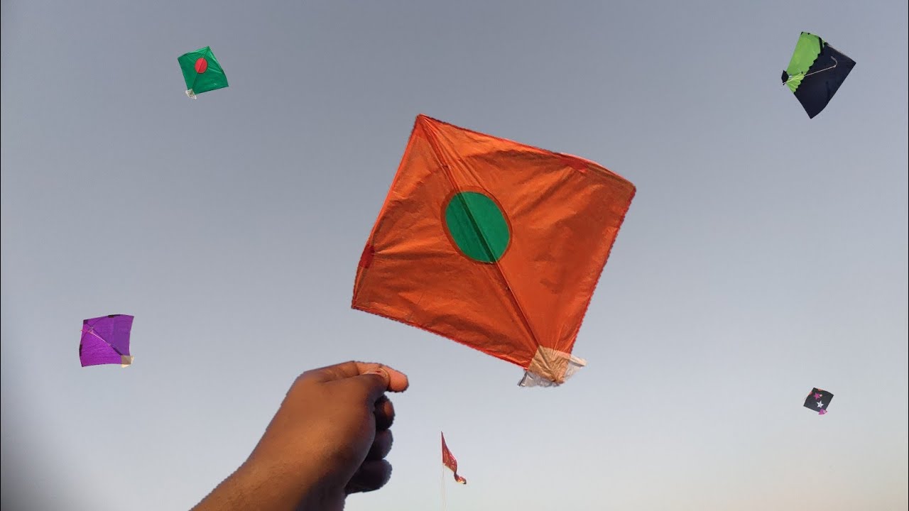 Kite Looting || Kite Catching | From || Kite 🪁 Kitching Kite - YouTube