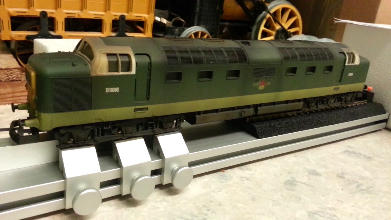 Deltic class 55 D9016 Gordon Highlander BR Green weathered - YouTube
