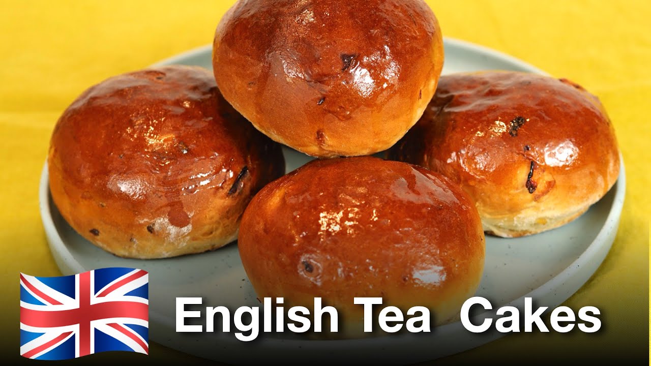 e33 English Tea Cakes. A traditional sweet, fluffy & fruity bun served ...