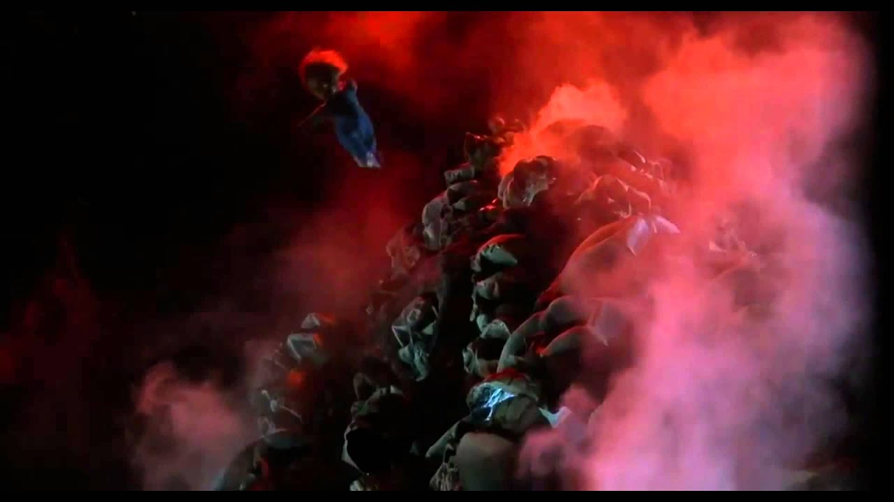 Chucky's Death - Child's Play 3 [1080p HD] - YouTube