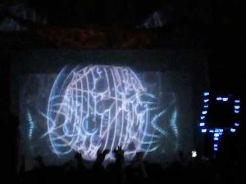 Flying Lotus-Putty Boy Strut Snowball March 10 2013 - YouTube