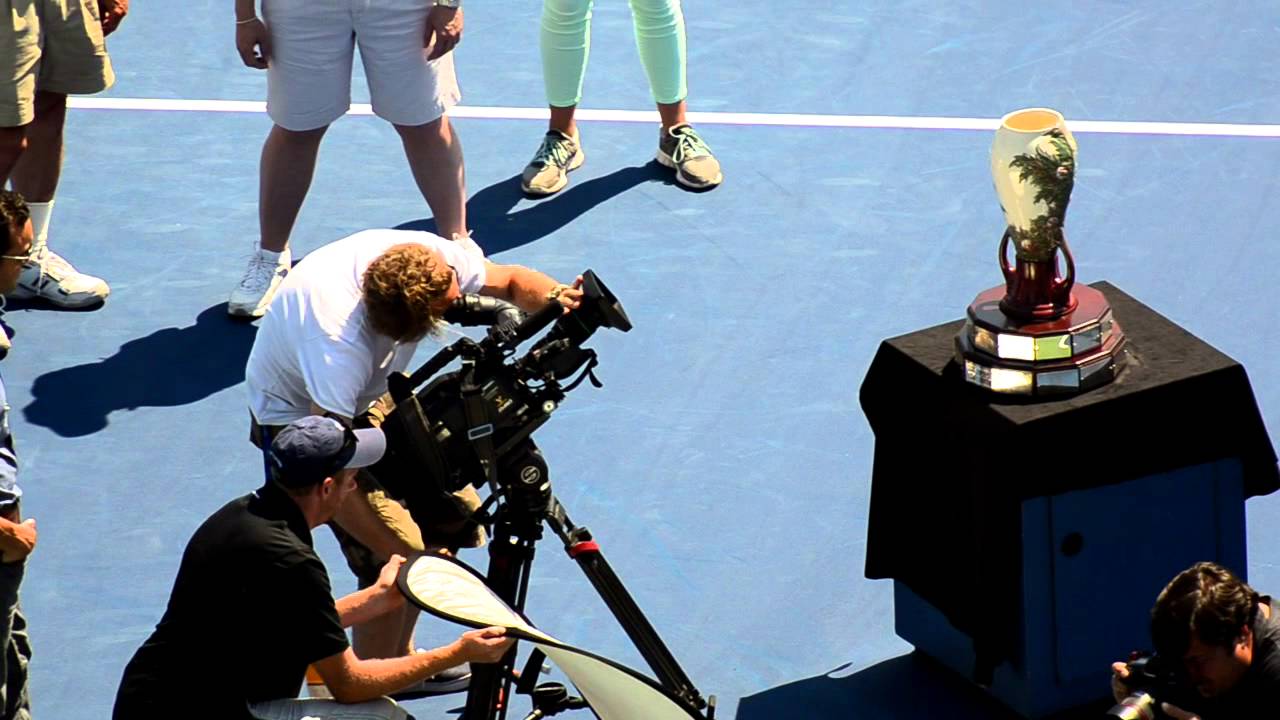 Camera Man - Behind the Scenes at ATP Tennis Match - YouTube