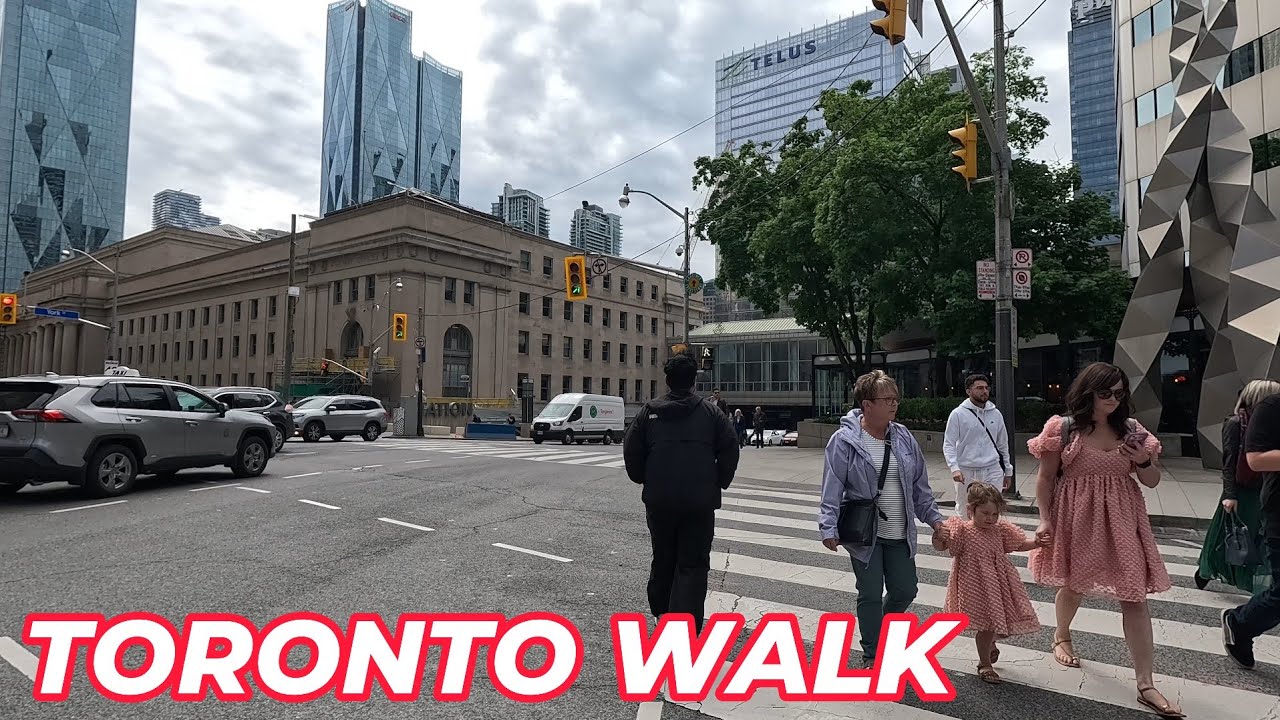 Toronto Downtown Walk: College St | University Avenue | Front St West ...