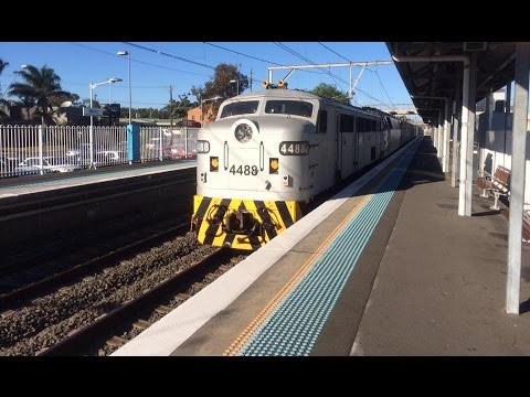 Minto Station Trainspotting - YouTube