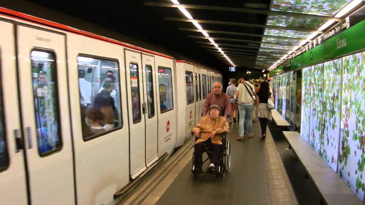 Metro Barcelona TMB L3 Liceu type CAF 3000R - YouTube