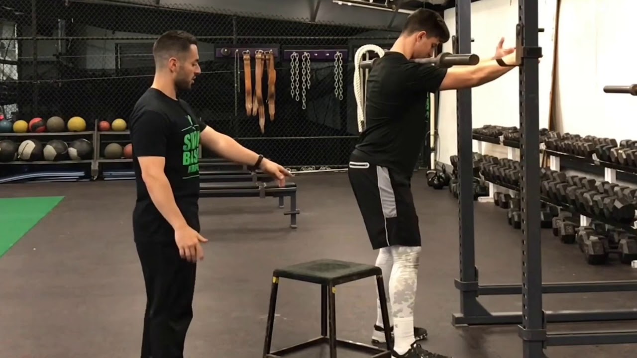 How to Perform a Hands-Free Front Squat to Box - YouTube