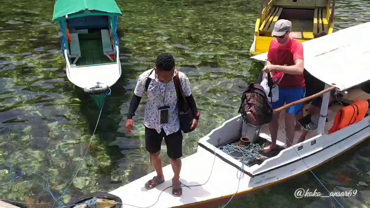 Croot croot croot... Basah deh - Jalan Plus plus ke Gua Rangko - Flores - YouTube