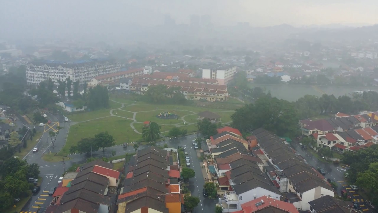 A Romantic rain on 05/09/2015 in kulal lumpur Malaysia - YouTube