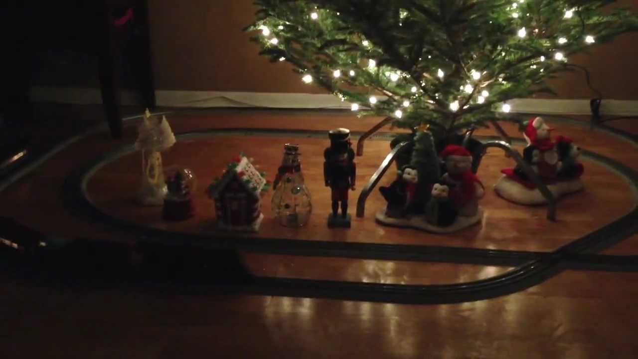 Polar express inside 8 Christmas train - YouTube