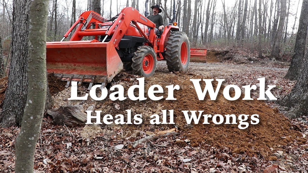 Cutting and Grading Dirt for Driveway Turnaround - YouTube