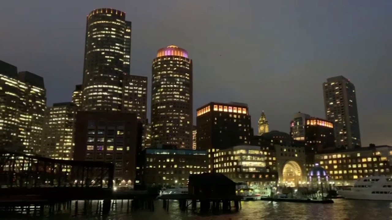 harbor-side pathways of Boston’s Seaport and Waterfront neighborhoods ...