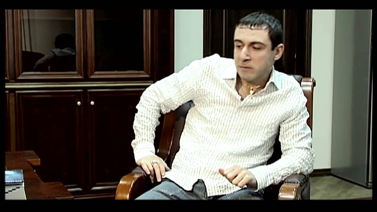 Kargin Haghordum sketch 144 (Hayko Mko) - YouTube