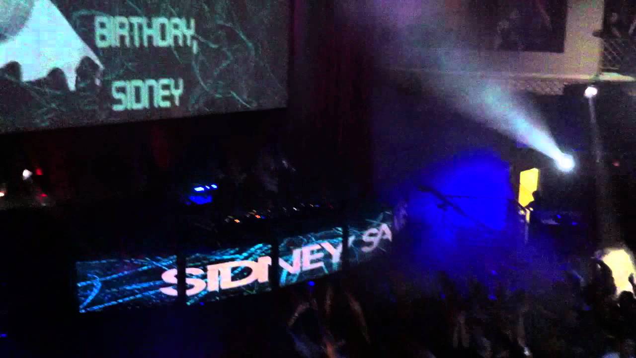 Sidney Sampson's 30th Birthday @ Ruby Skye - YouTube