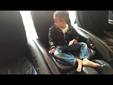 Beno edisi pijet di stasiun gubeng