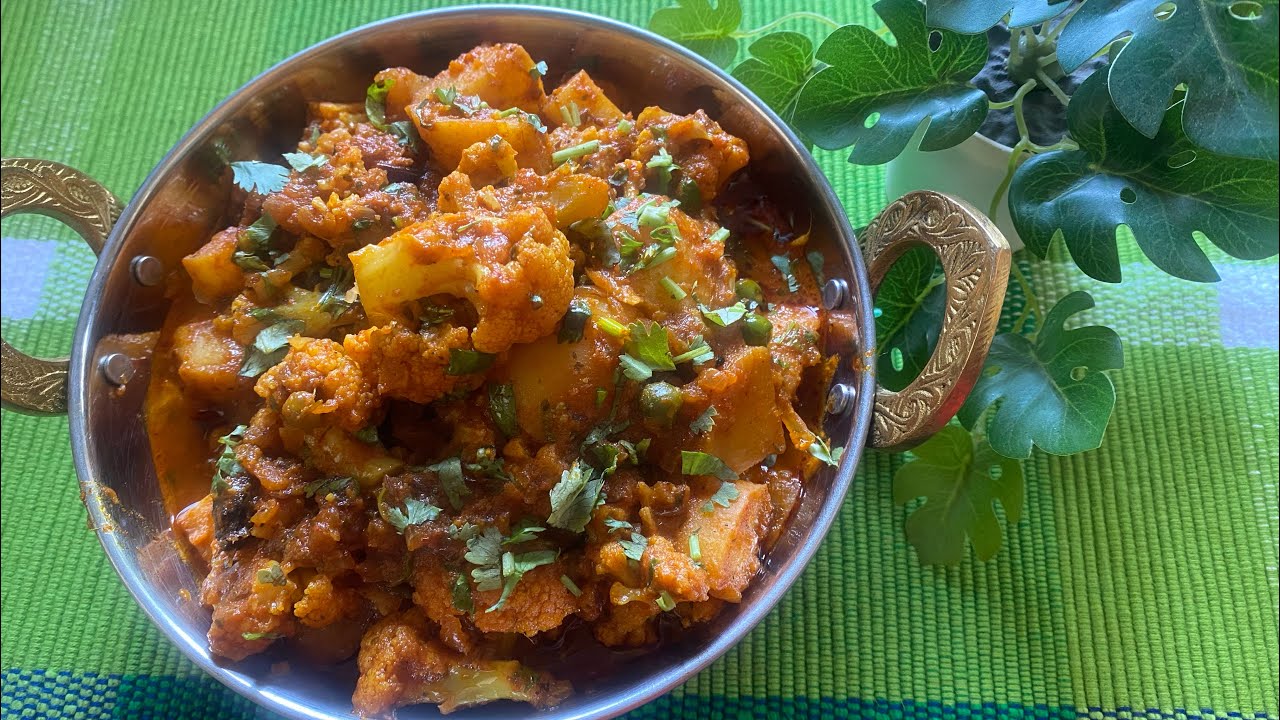 Aloo Gobhi Mutter Subji | Different Style | आलू गोभी मटर सब्जी | Spicy ...