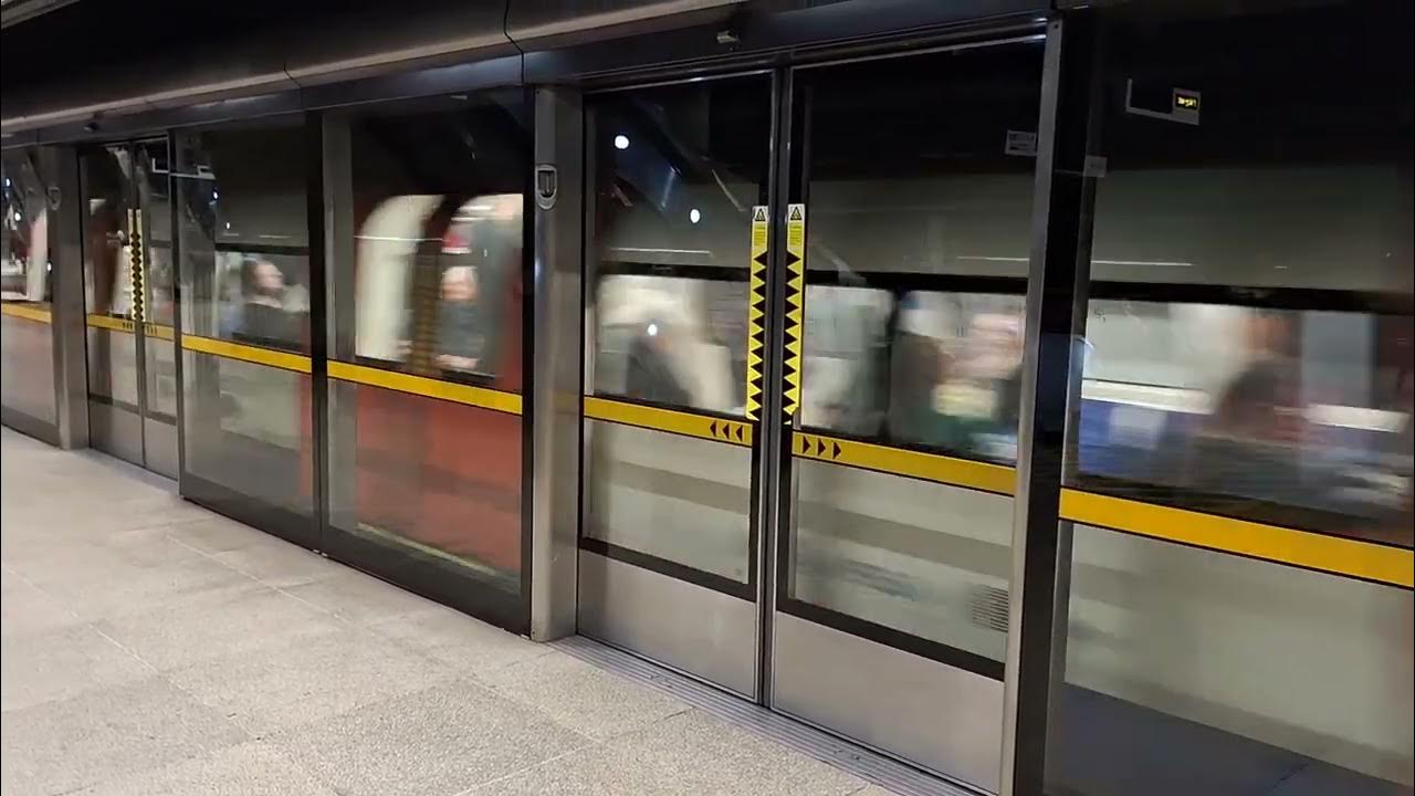 Jubilee Line 1996TS 96089 Departing Canary Wharf - YouTube