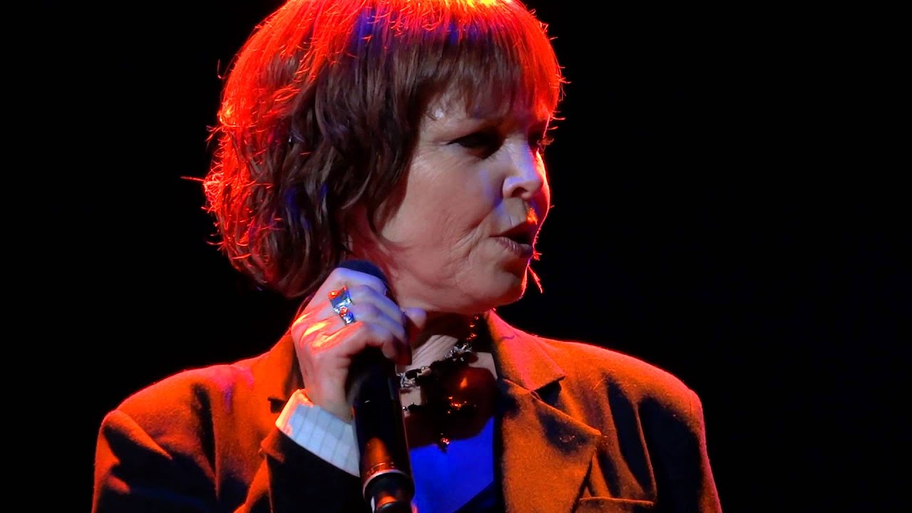 Pat Benatar - West Palm Beach - 2012 10-13 Front Row - YouTube