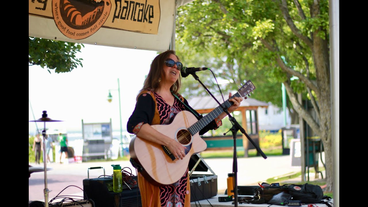 Linda Bassick music for DAML 6/11/20 - YouTube