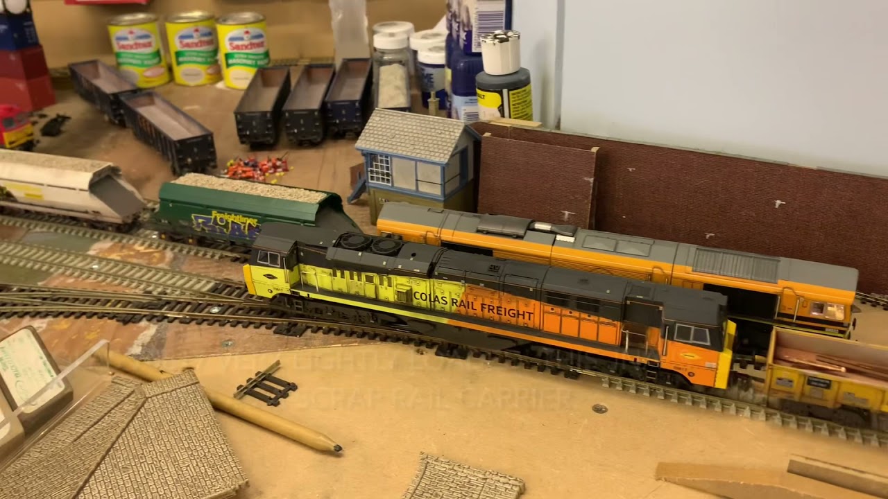 Badgers Cross Ultra modern image OO gauge model railway, May 21 running ...