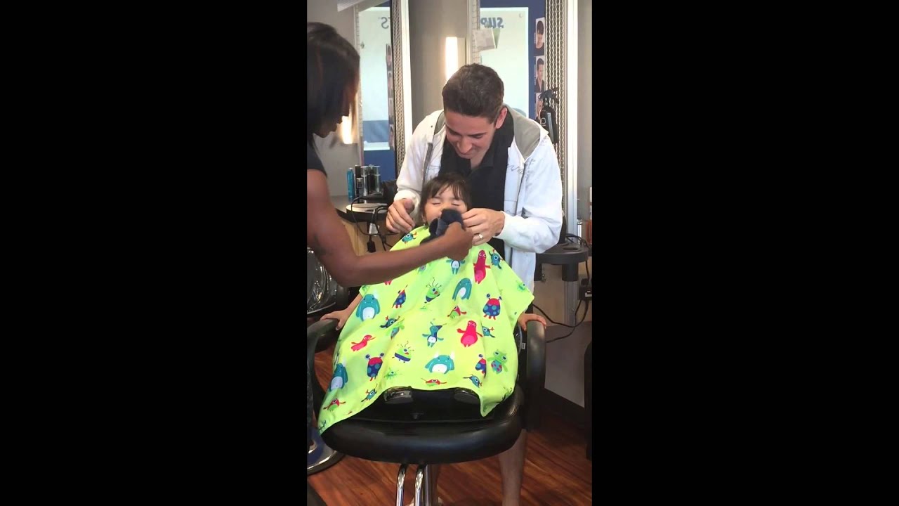 Trinity's 1st haircut, Serenity gets her bangs trimmed - YouTube