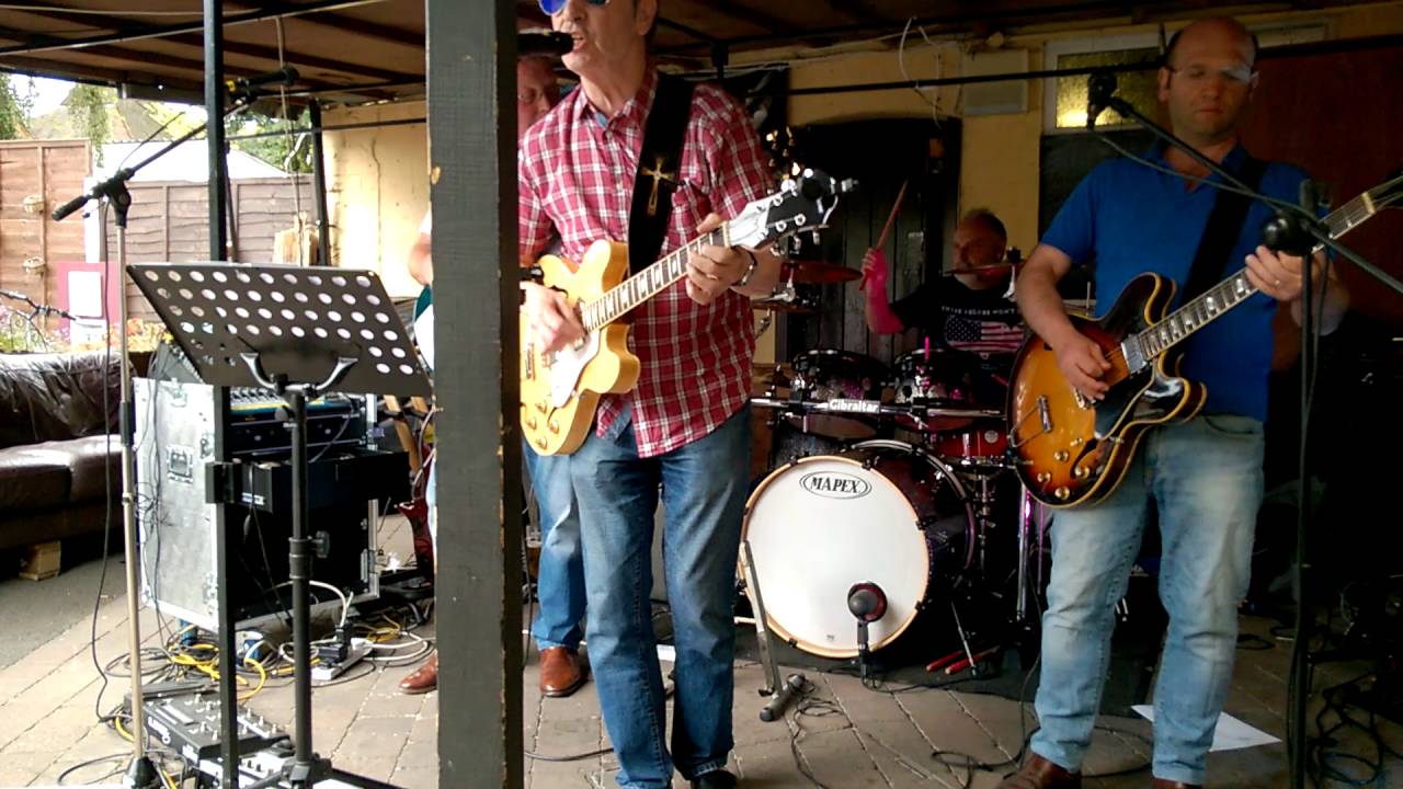john corr at the three crowns 2 - YouTube