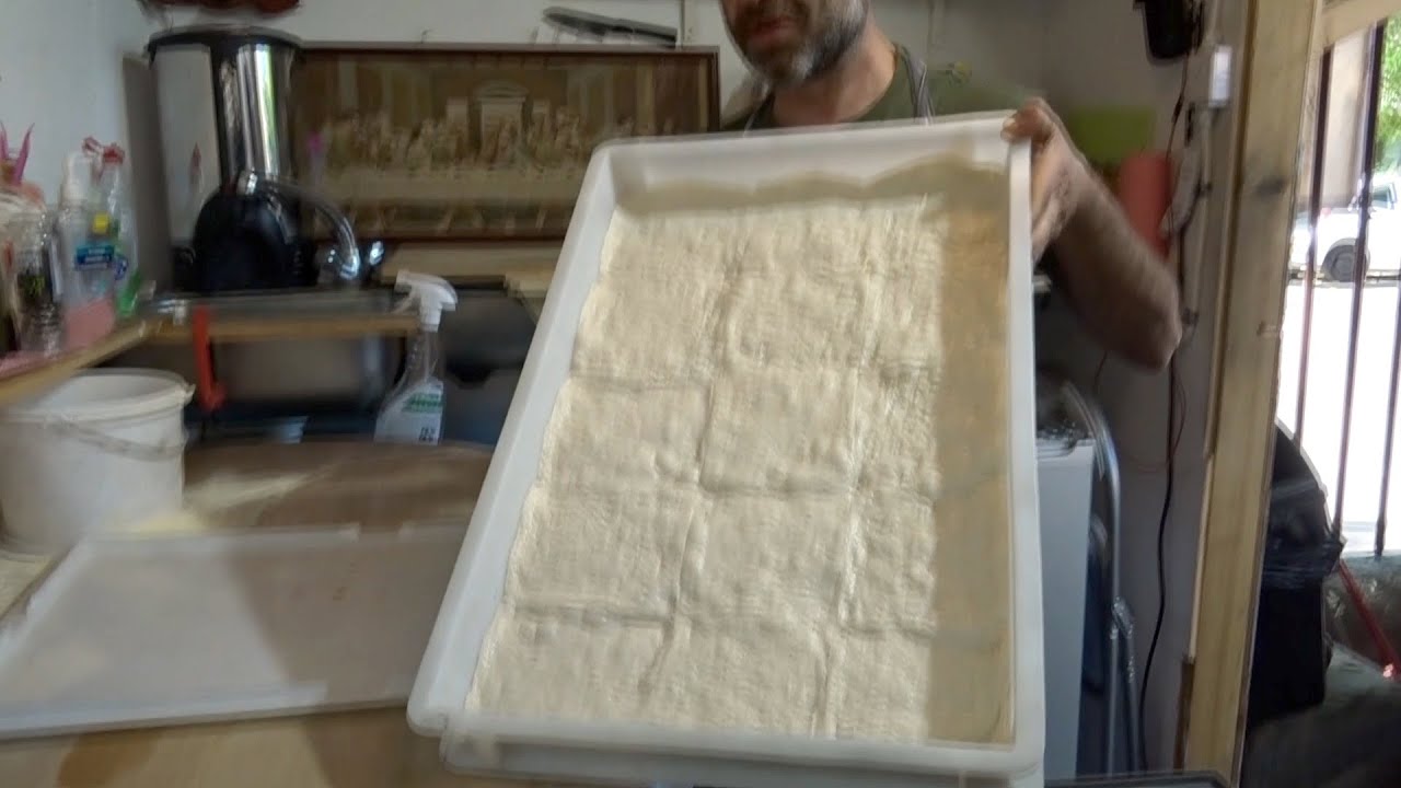 How to Reuse your Overproof. Pizza Dough, with Master Massimo Nocerino ...