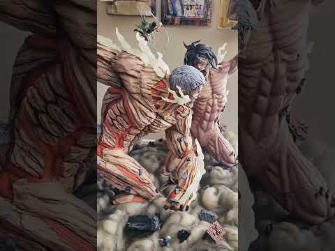 Attack on Titan Elite Eren vs. Armored Titan 1/3 Scale Statue by Figurama #attackontitan #aot