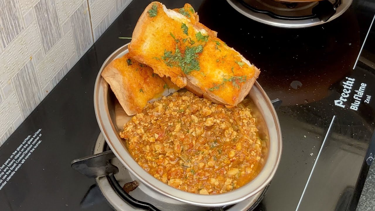 Chicken Pav Bhaji | Street Foods Tv - YouTube