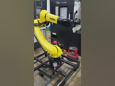 Fanuc M20iD/25 Robot Demo - YouTube
