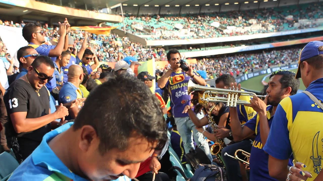 Papare Band Melbourne at SCG SL vs SA part 1 - YouTube