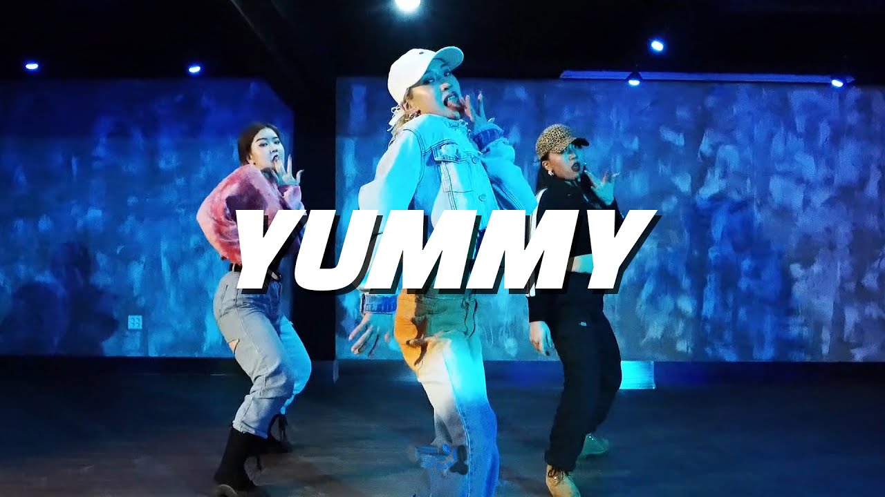 Justin Bieber - Yummy Choreography by Rian - YouTube