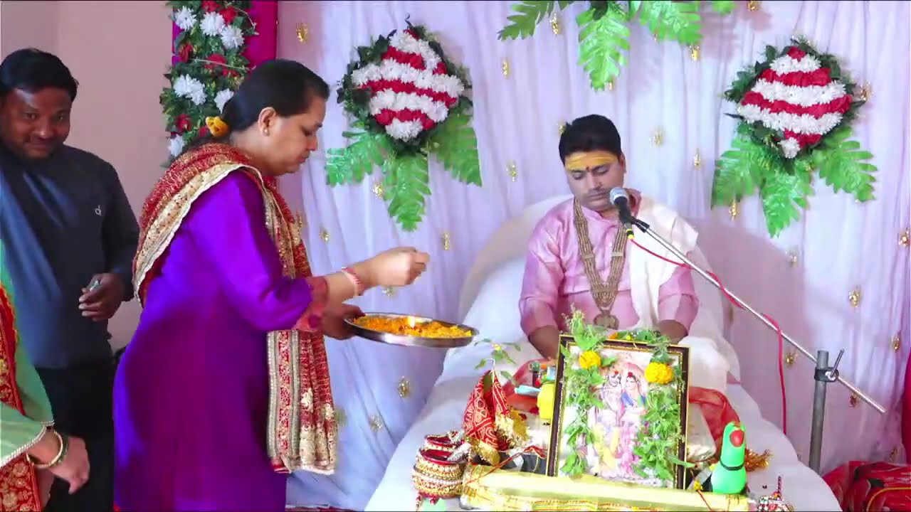 Puneet Krishn Ji Maharaj Live Stream - YouTube