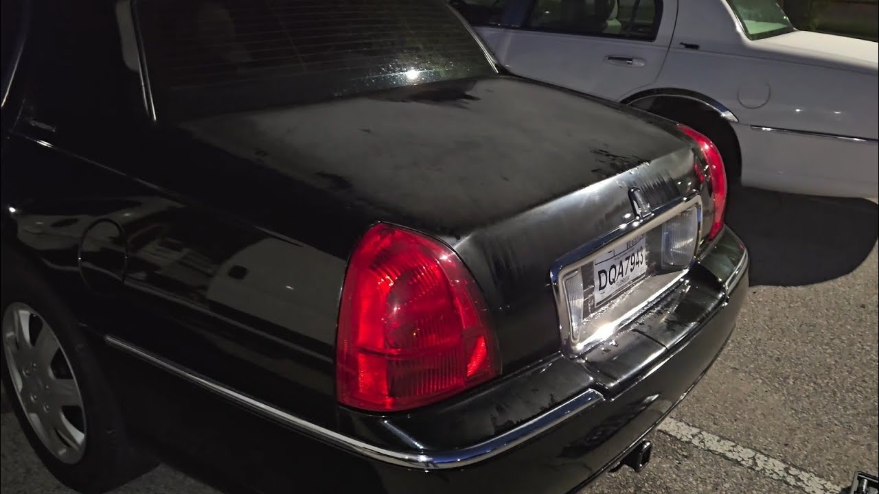 Lincoln Town Car - align rear trunk lid - YouTube
