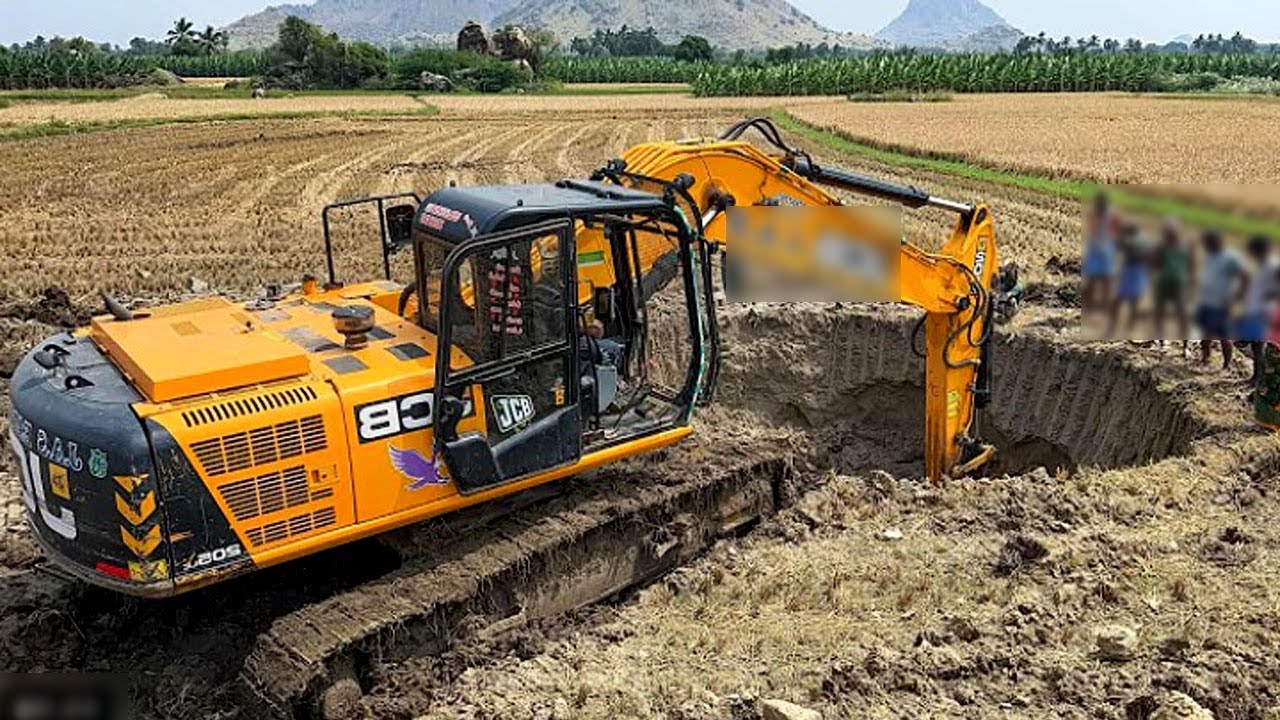 Extremely Dangerous Biggest Excavator Operator Skills | digger driver ...