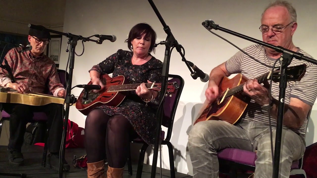 Lorraine Lucas, Michael Messer & Robbie Mcintosh - Pocklington 2017 ...