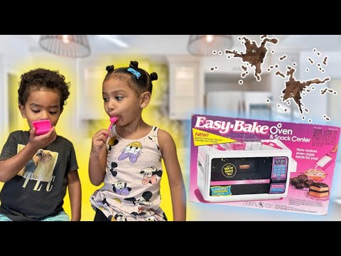 Easy-Bake oven FAIL ! ** They loved it ** - YouTube