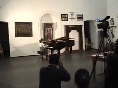 Sofia Crisan - Ceaikovski - Ciocarlia, Glodeanu - Tambalul - YouTube