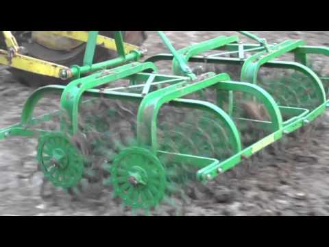John Deere 52A and John Deere No. 7 Rotary Hoe
