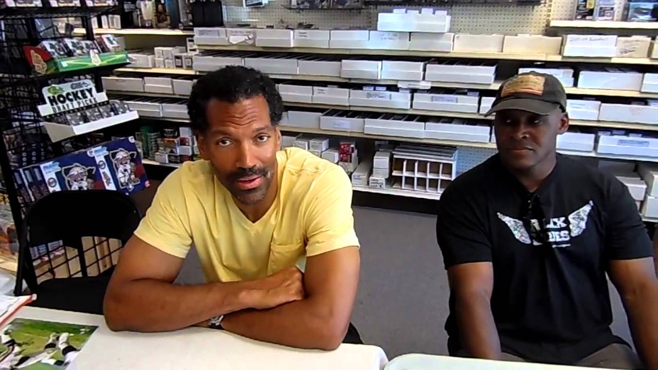 SHOUT OUT MINNESOTA @ShoutOutMN interviews former Vikings Steve Jordan ...