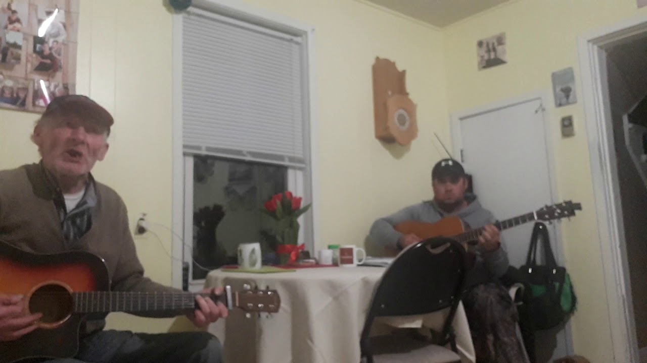 Smiley bates picking tune - YouTube