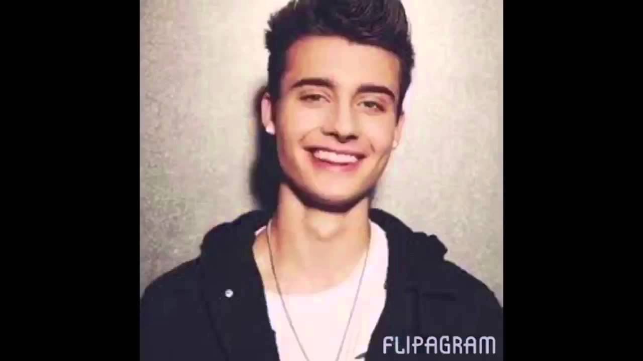 WeeklyChris|| A flipagram edit - YouTube