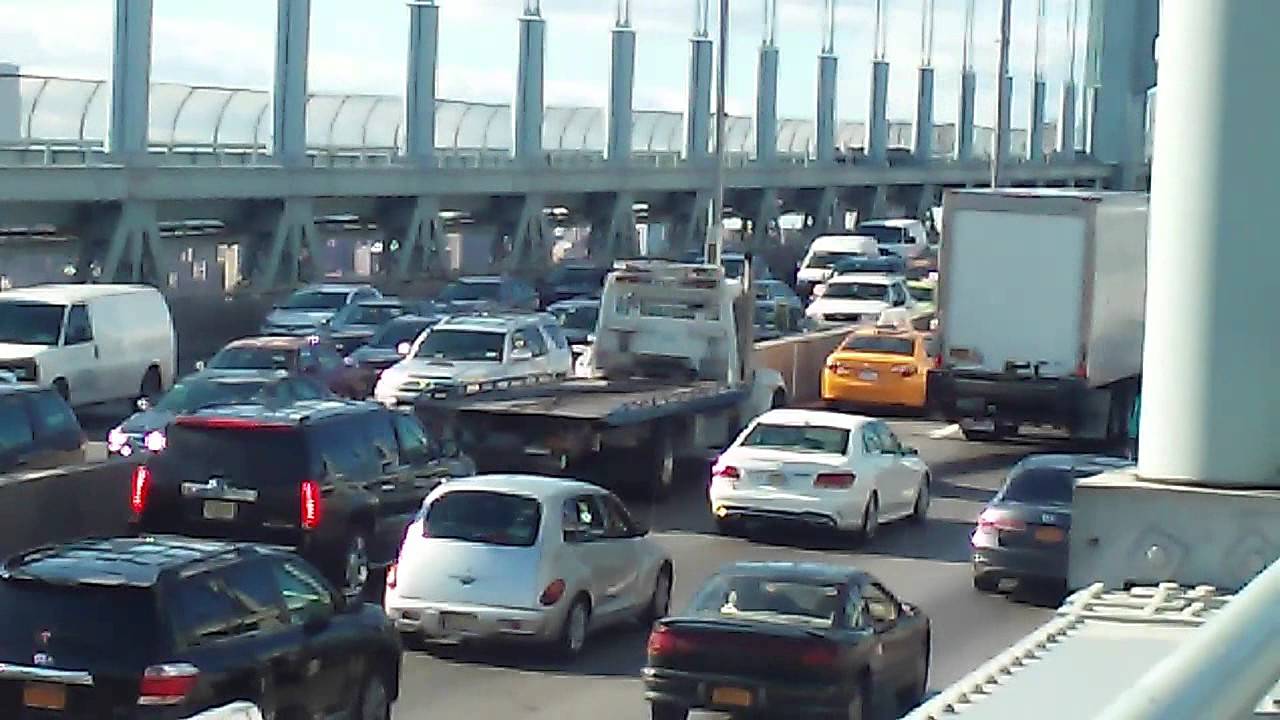 A MTA TBTA Police Tow Truck Passing By After Assisting A NYPD MOS Down ...