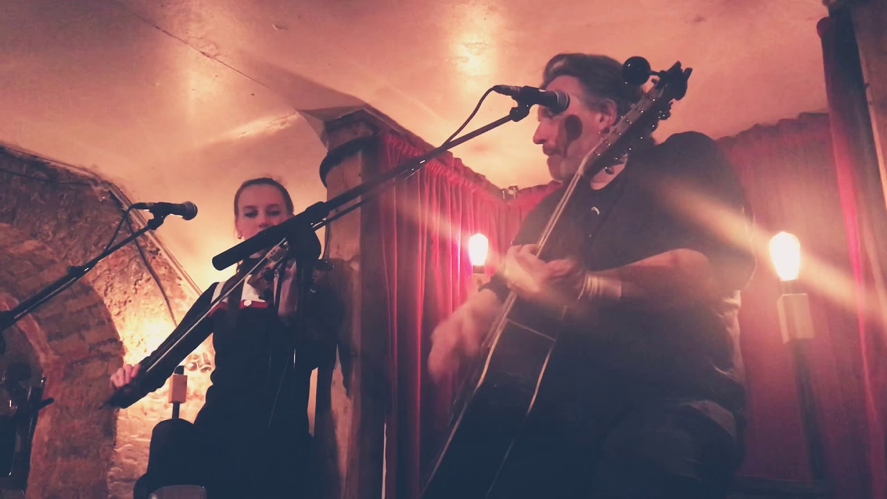 Marty Wilson-Piper | ‘Tip of my Tongue’ (live from London 2019) - YouTube