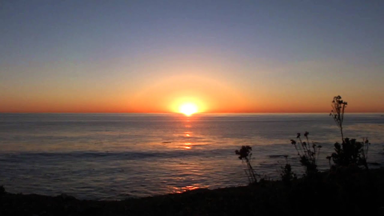 Sun set over Ocean. Terranea Resort in Rancho Palos Verdes, California ...