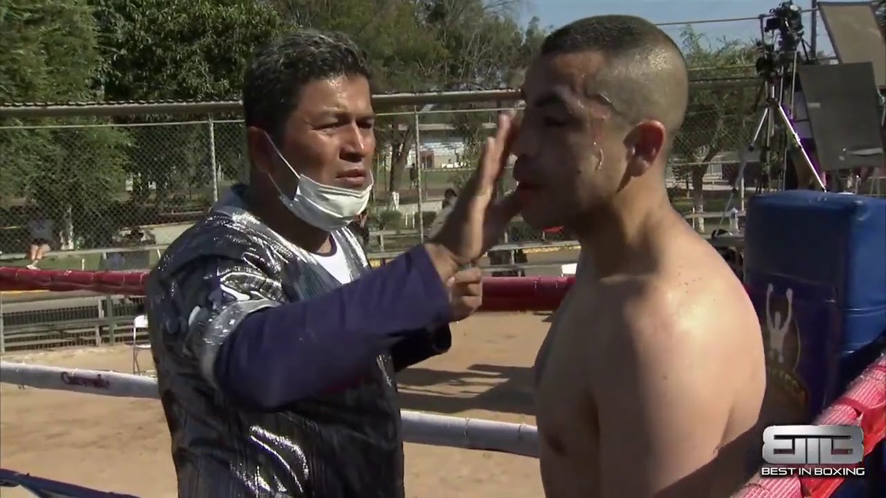 Manuel Rey Rojas vs Jorge Alvarez - YouTube