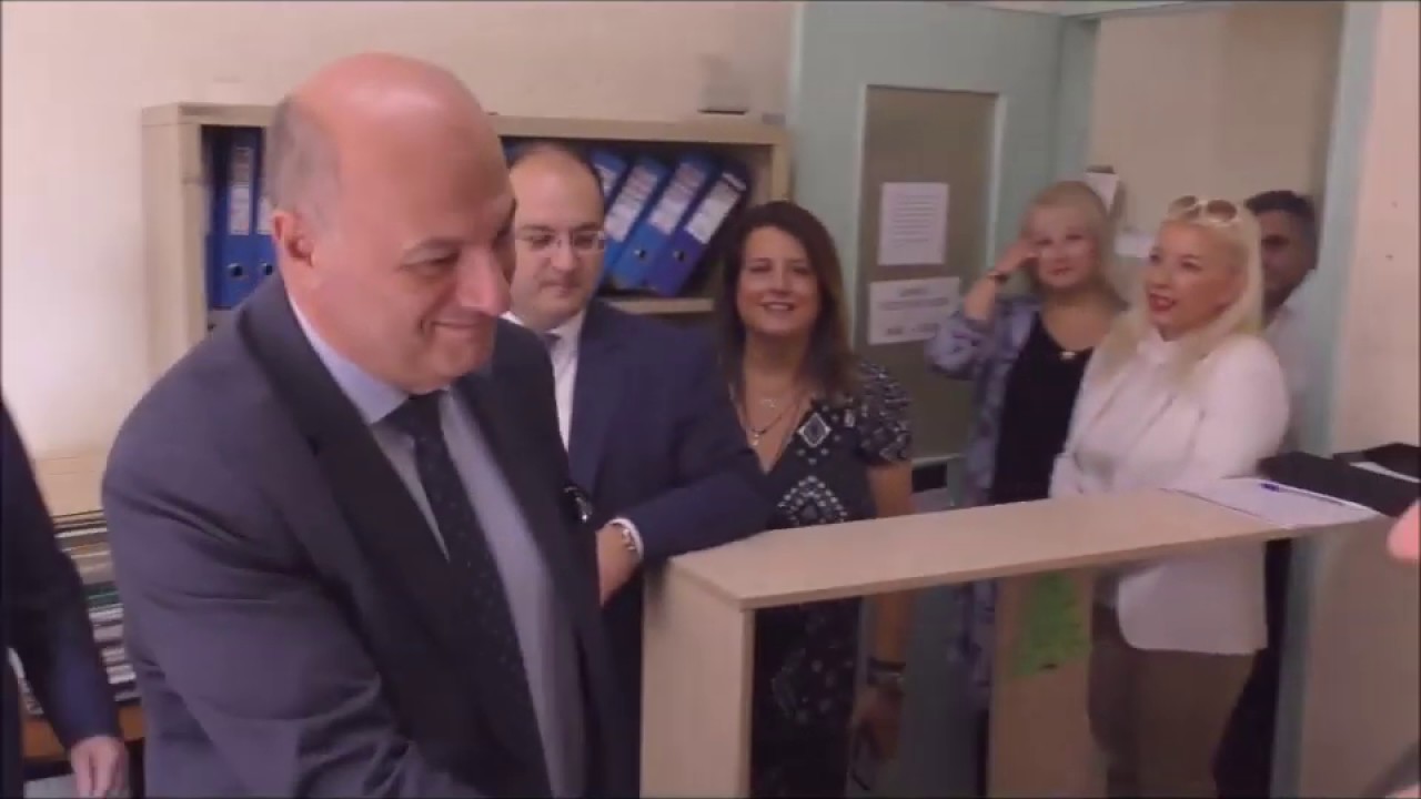 ΕΠΙΣΚΕΨΗ ΥΠΟΥΡΓΟΥ ΔΙΚΑΙΟΣΥΝΗΣ ΚΩΝΣΤΑΝΤΙΝΟΥ ΤΣΙΑΡΑ ΣΤΑ ΔΙΚΑΣΤΗΡΙΑ ΤΟΥ ...