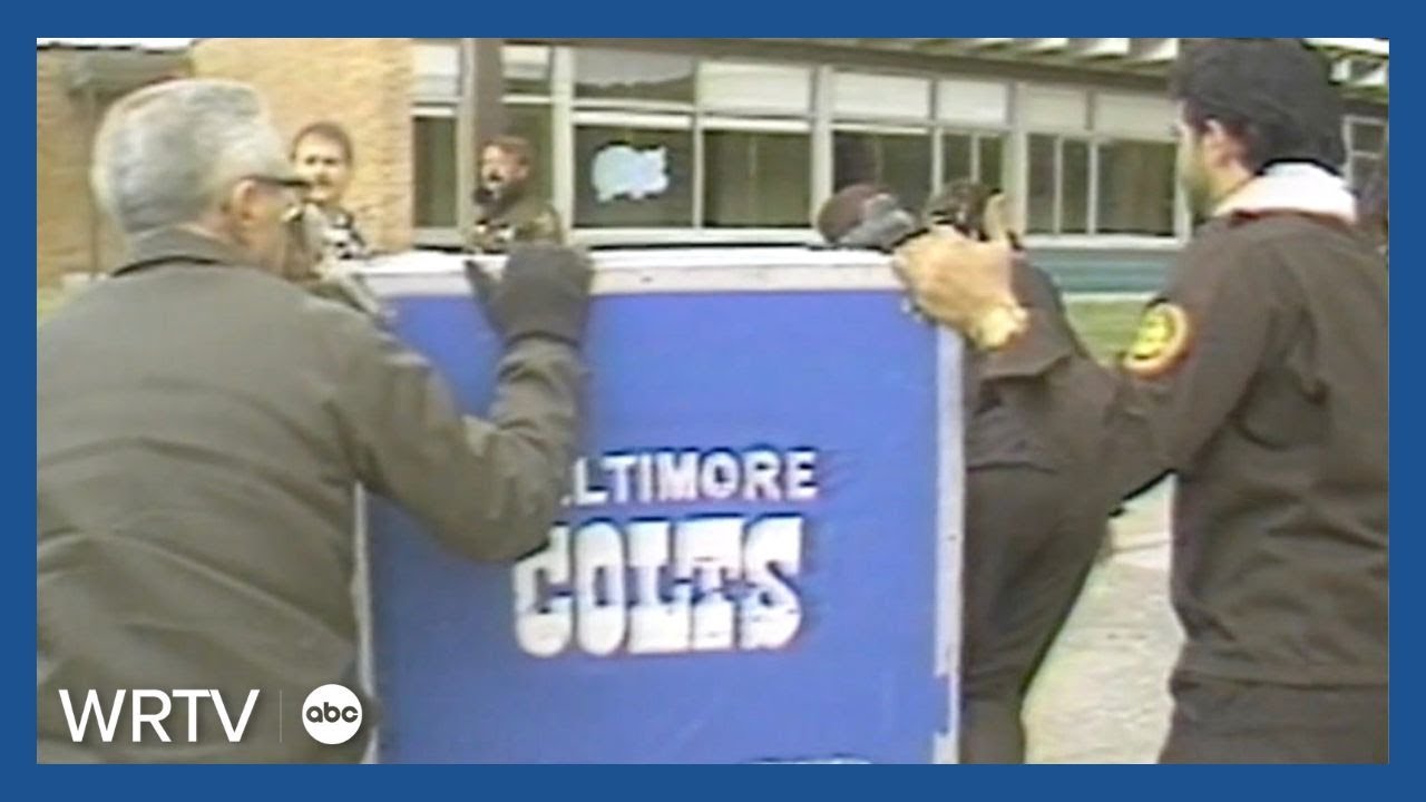 Colts depart Baltimore in late night move 40 years ago - YouTube