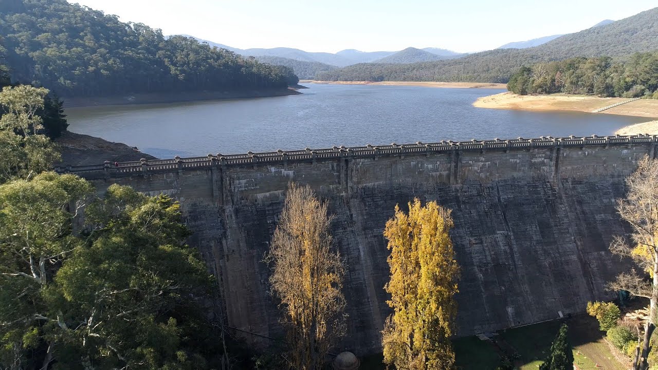 Maroondah Reservoir (drone) - YouTube