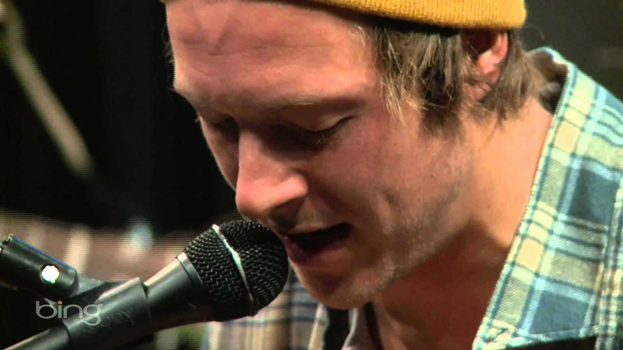 Current Swell - Cursed (Bing Lounge) - YouTube