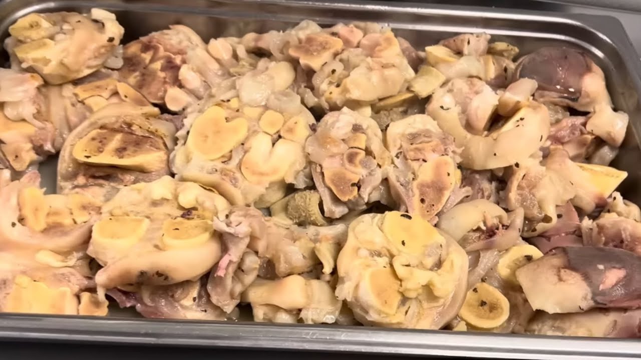 DOMINGO DE MENUDO CON PATA ASI EMPEZAMOS UN DIA DE MUCHO TRABAJO ...